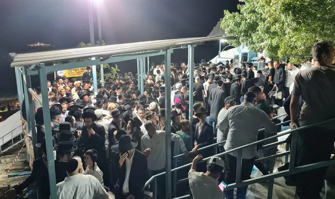 In Tzfat, thousands mark anniversary of Arizal's passing | Israel ...