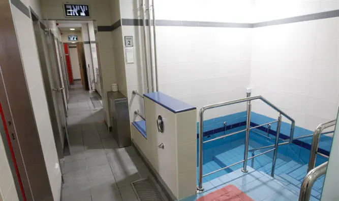 Women of valor: Mikva immersion during challenging times | Israel ...