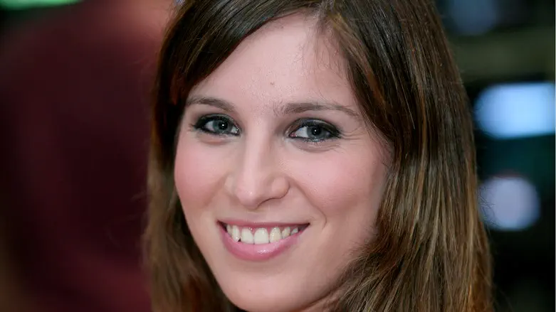 The Israeli news anchor who decided to become a doctor | Israel ...