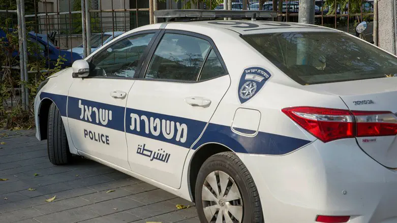 Torah scrolls stolen from Tel Aviv synagogue | Israel National News