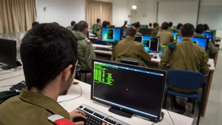 Unit 8200 officers promoted despite Oct. 7 failure | Israel National News