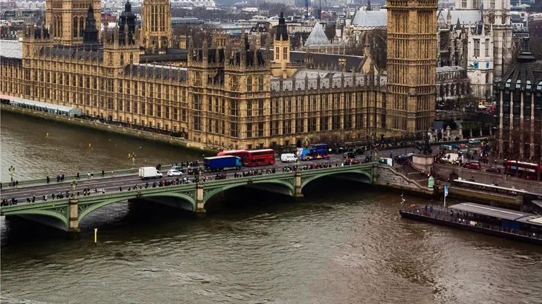 British shadow minister under threat by anti-Israel mob | Israel ...