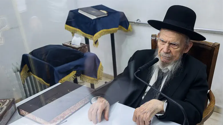 Leading haredi rabbi urges: Every Jew has something he can improve in ...