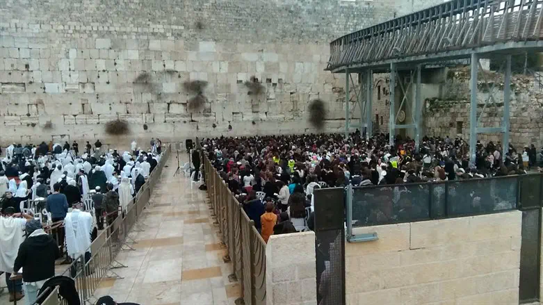 Parashat Hachodesh: When will Mashiach come? | Israel National News