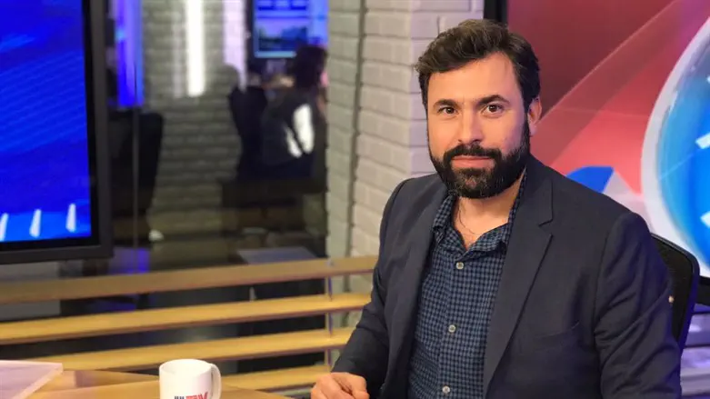 Meretz minister's partner to run for party chair | Israel National News