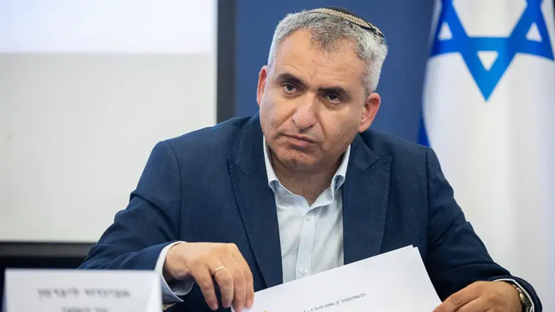 Minister Ze'ev Elkin: We all know Shaked won't pass the electoral ...