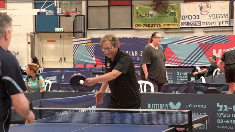 Footwear designer Stuart Weitzman is a Maccabiah pingpong medalist ...