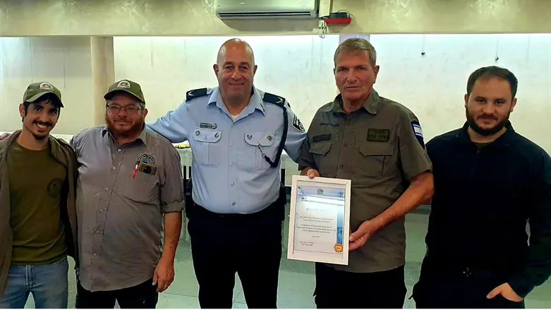 Israel Dog Unit honored in police ceremony | Israel National News