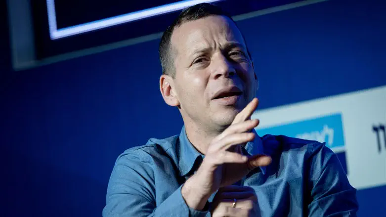 Amit Segal: First Israeli book translated into Arabic since Abraham ...