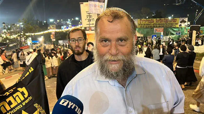 Lehava in Meron: 'She's dating an Arab, but she still came to Meron ...