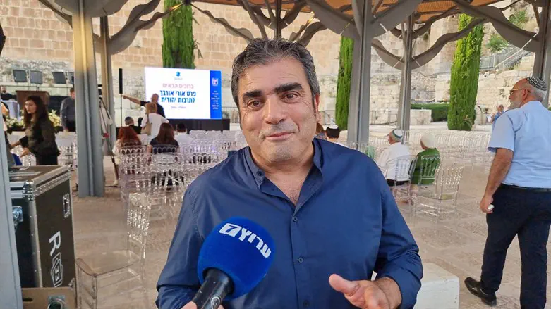 Israeli journalist: 'My son is drafting and this law is scaring me ...