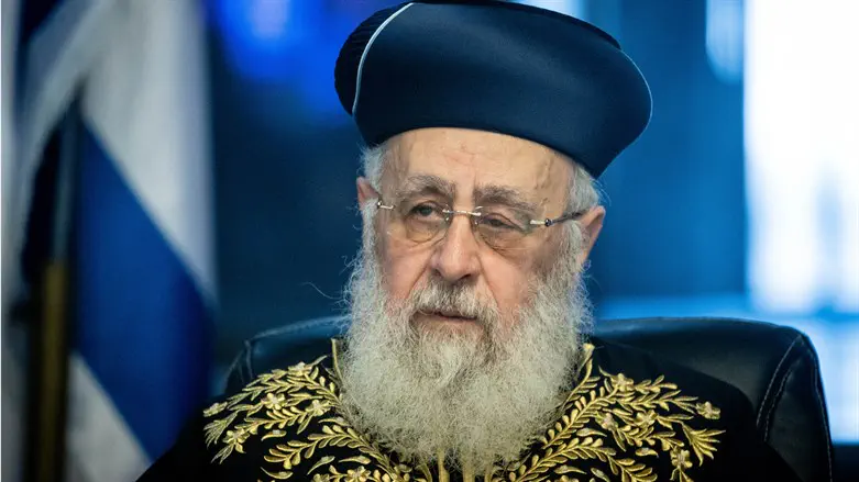 Sephardic Chief Rabbi won't stay on: 'I want to focus on Torah ...
