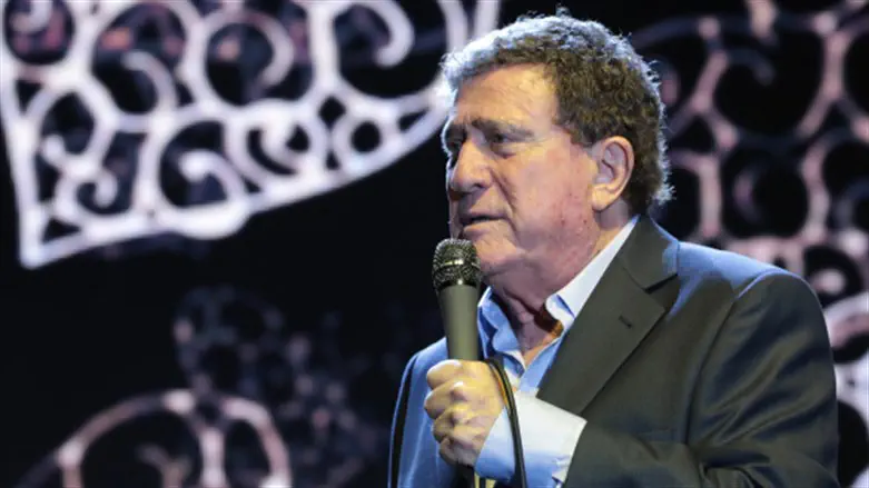 Music icon Yehoram Gaon rebukes protesters | Israel National News