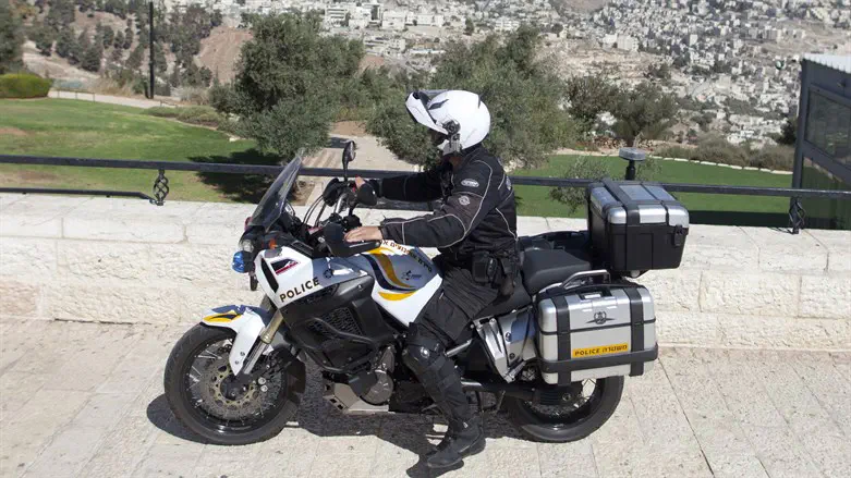 Watch: Gripping motorcycle chase in Tel Aviv | Israel National News