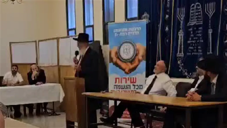 Rabbi Yaakov Ariel: Running light rail in Ramat Gan on Saturdays ...