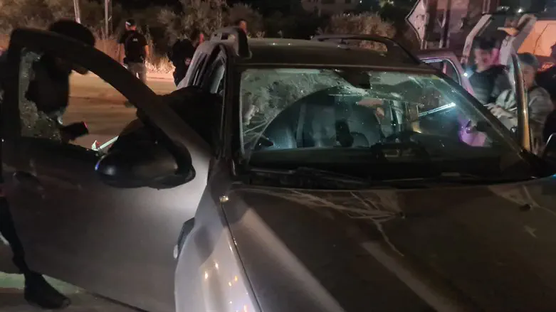 2 wounded in Huwara shooting | Israel National News
