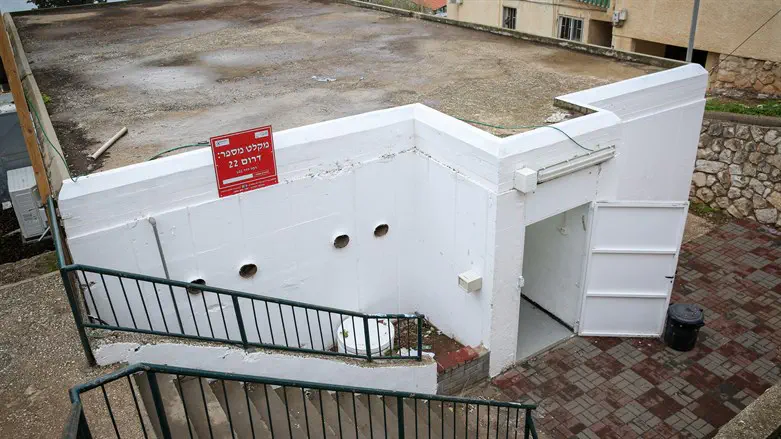 Safety risk: IDF base with hundreds of soldiers has no bomb shelter ...