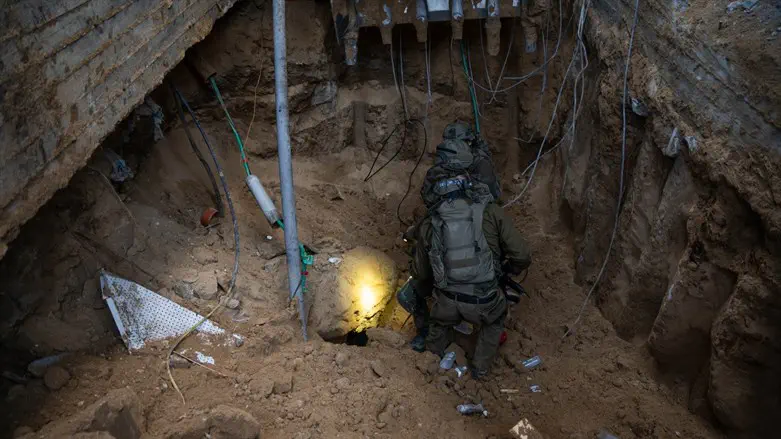 IDF strikes Hamas terror targets, including Hamas military command ...