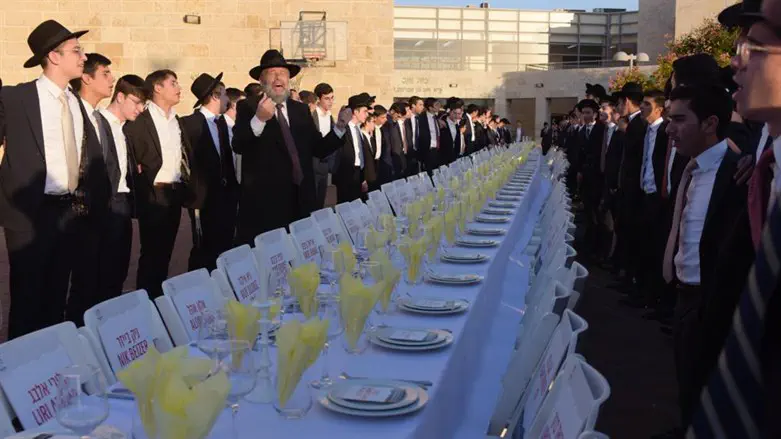 Haredi yeshiva sets table for hostages | Israel National News
