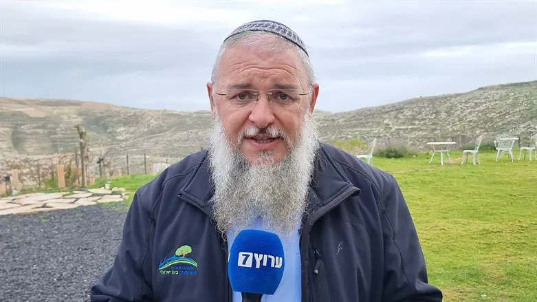 How many people live in Judea and Samaria? | Israel National News