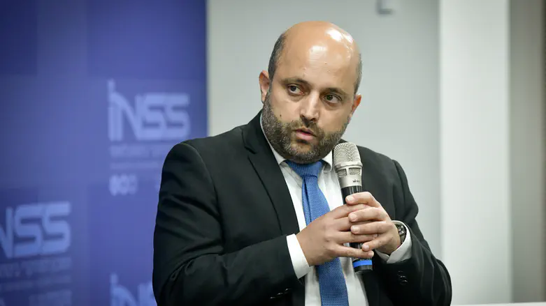 Former NSC head: Will the US strike Iran? It seems Trump hasn't decided ...