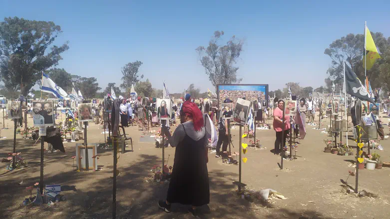 Southern Command chief on 10/7: 'There's nothing to worry about at all ...