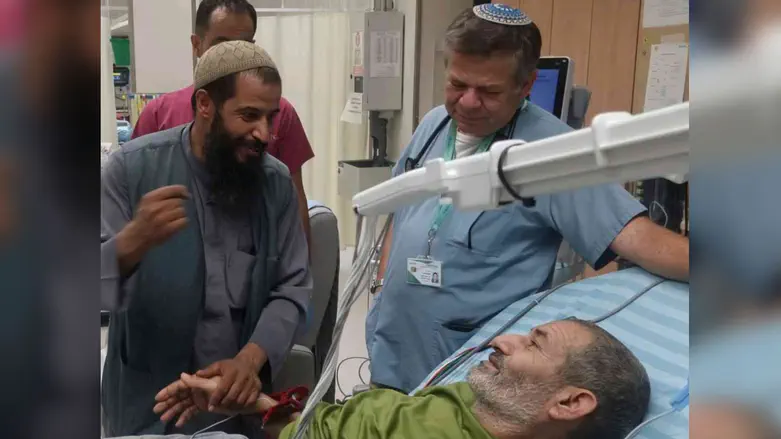 Religious doctor: 'Photograph is microcosm of Israeli society' | Israel ...