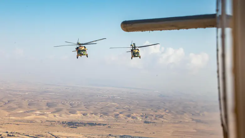 Watch: Jordanian helicopters deliver aid to Gaza | Israel National News