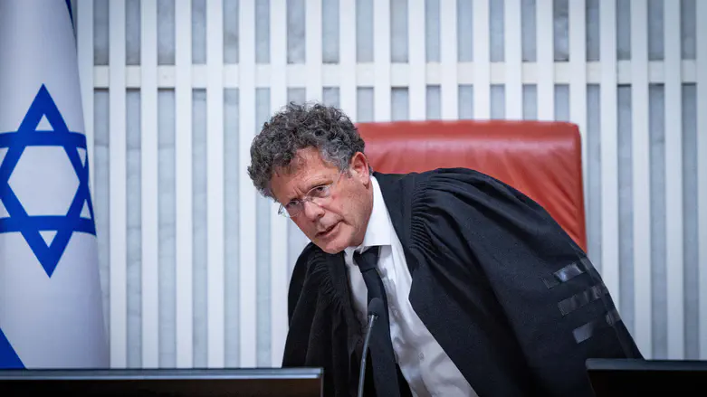 Police refuse to investigate Supreme Court Justice | Israel National News