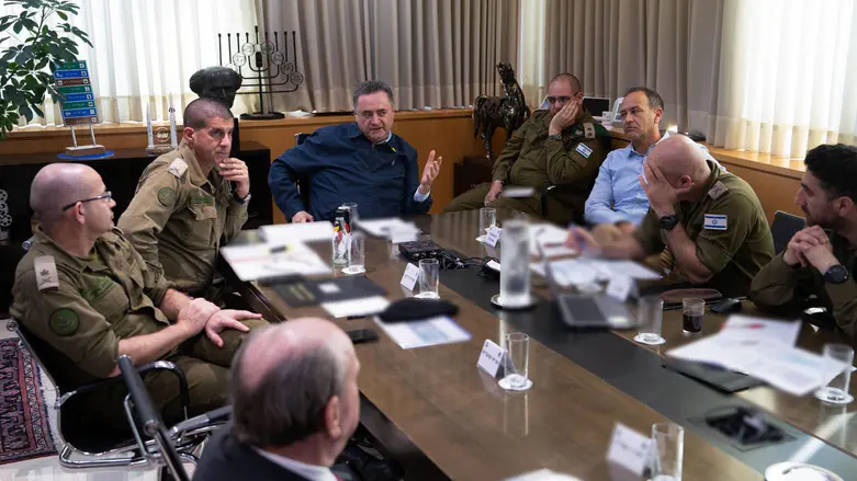 Defense Minister: New department for voluntary departure of Gazans ...