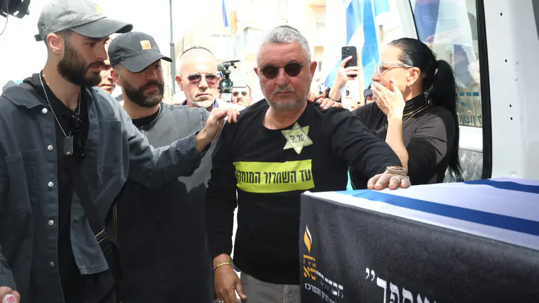 Watch live: Murdered hostage Itzik Elgarat is laid to rest | Israel ...