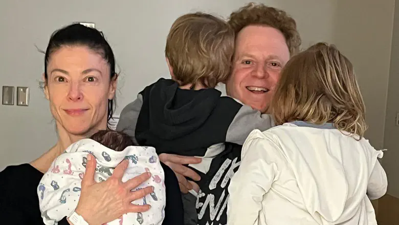 MK Merav Michaeli announces birth of third child | Israel National News