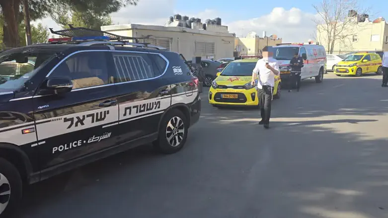 Help the orphans: Just hours before Shabbat, Neve Yaakov rocked by ...