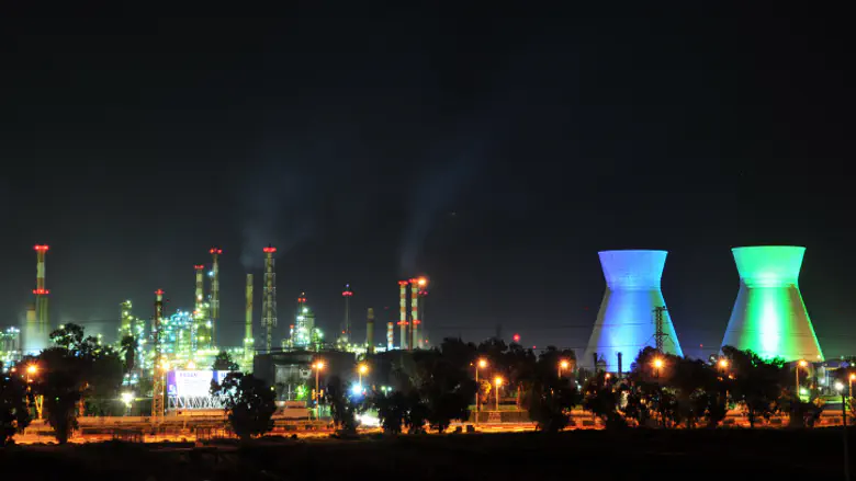 After direct hit: Haifa refinery facilities shut down | Israel National ...