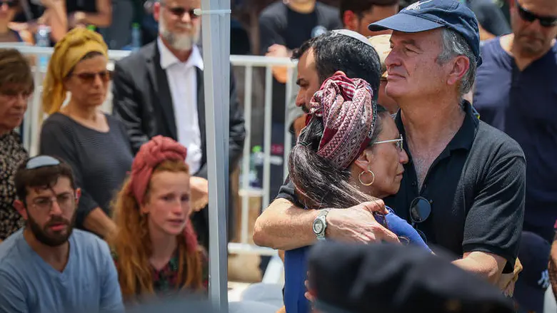 טל מובשוביץ שנפל בעזה - שירת כלוחם ומפקד בשב"כ | ערוץ 7