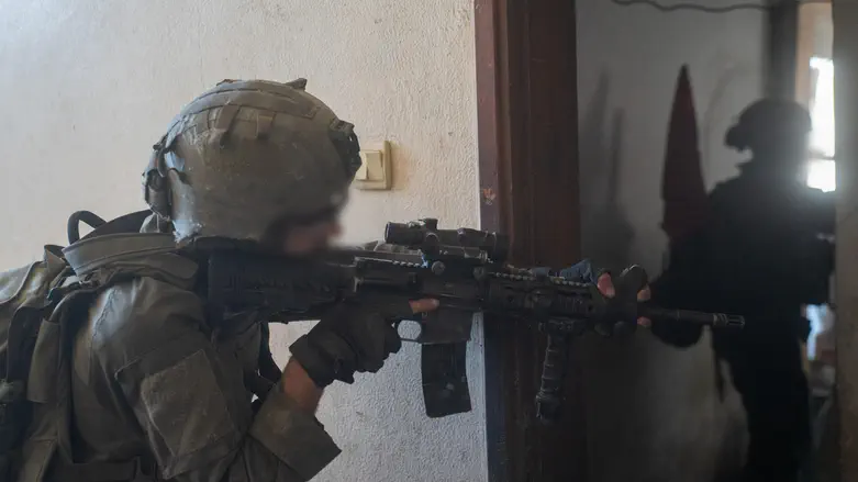 Watch: IDF destroys weapons storage facility in Gaza | Israel National News