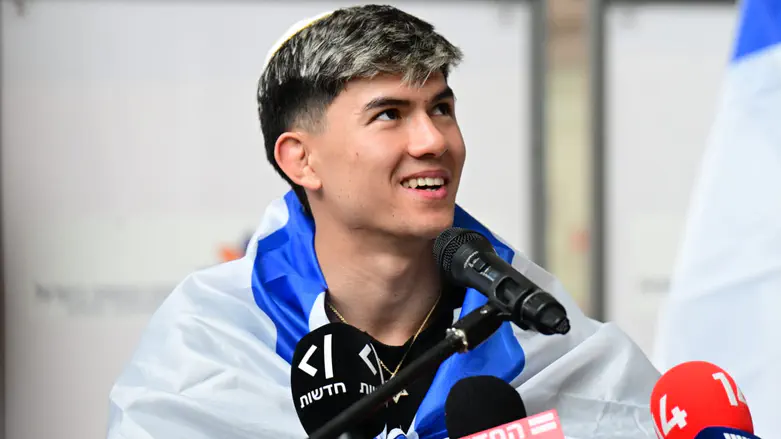 Gordon brothers' knockout in Lithuania | Israel National News