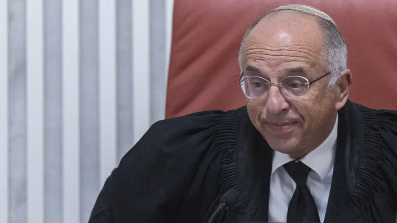 Watch: Haredi extremists riot outside Justice Sohlberg’s home, break ...