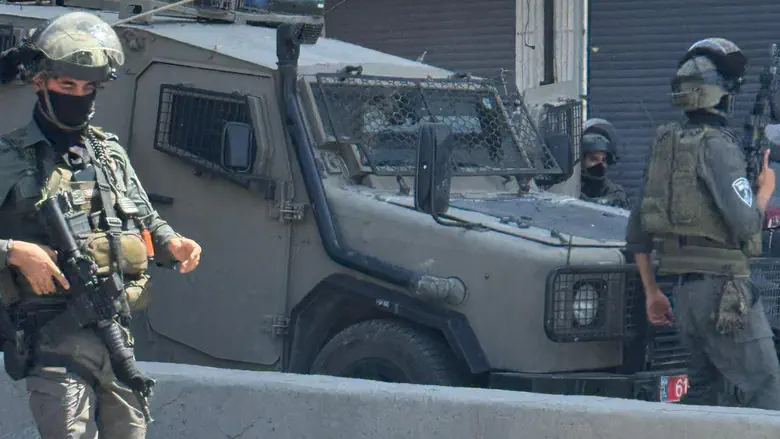 Attempted attack in Qalandiya: Terrorist opened fire and was eliminated ...
