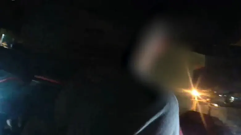Watch: Dramatic rescue of an Israeli couple from a Palestinian village ...