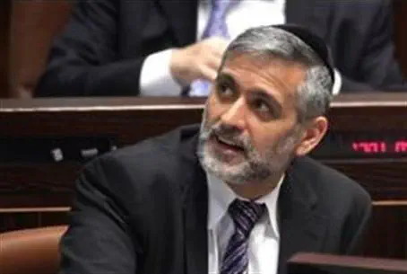 Eli Yishai Rebuffs Calls to Quit | Israel National News