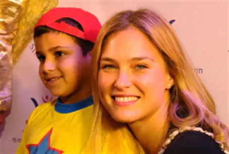 IDF Spox: Cancel Bar Refaeli Campaign | Israel National News