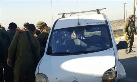 Attempted car-ramming attack on Route 443 | Israel National News