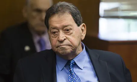 Former defense minister denies bribery charges | Israel National News