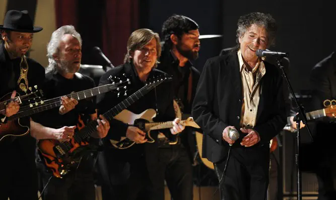 Bob Dylan sending acceptance speech to be read at Nobel ceremony ...