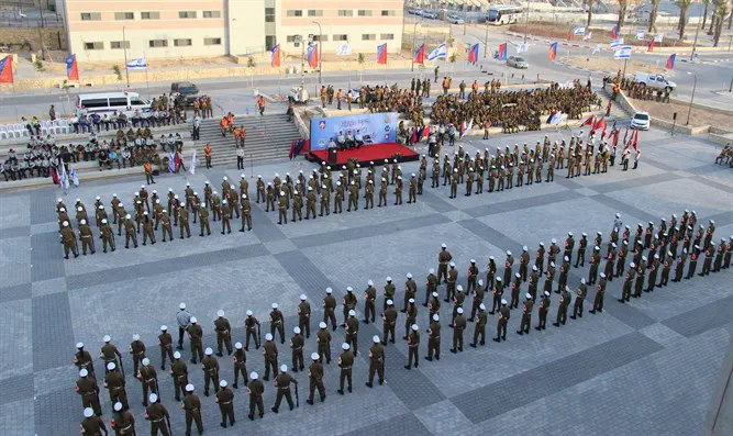 IDF Soldiers: We want our Torah lectures reinstated | Israel National News