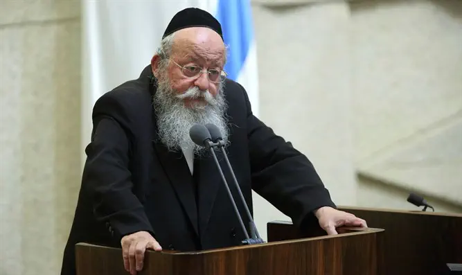 MK Moses: Pig's head an incitement | Israel National News