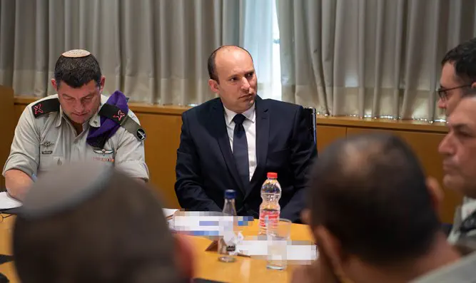 Ya'alon and Liberman endanger Israel's security | Israel National News