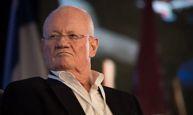 Former Mossad chief: 'Huge mistake to have doctor lead coronavirus ...