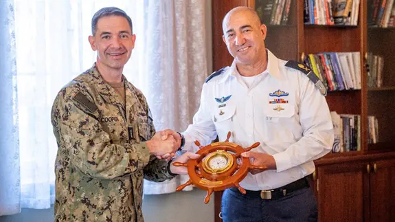 Israeli Navy hosts senior US naval officers | Israel National News